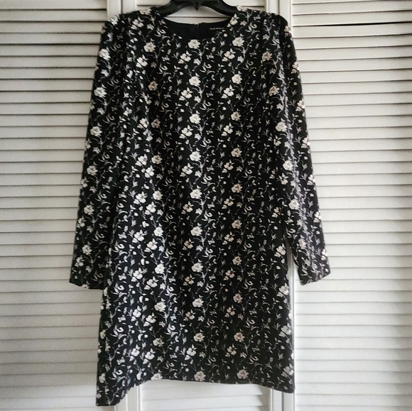 Club Monaco | Dresses | Club Monaco Floral Kaisle Dress | Poshmark